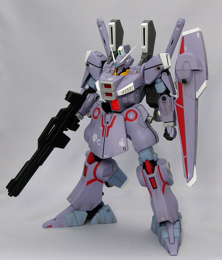 ローレン・ナカモトがネオ・ジオンに持ち込んだ機体という想定です。